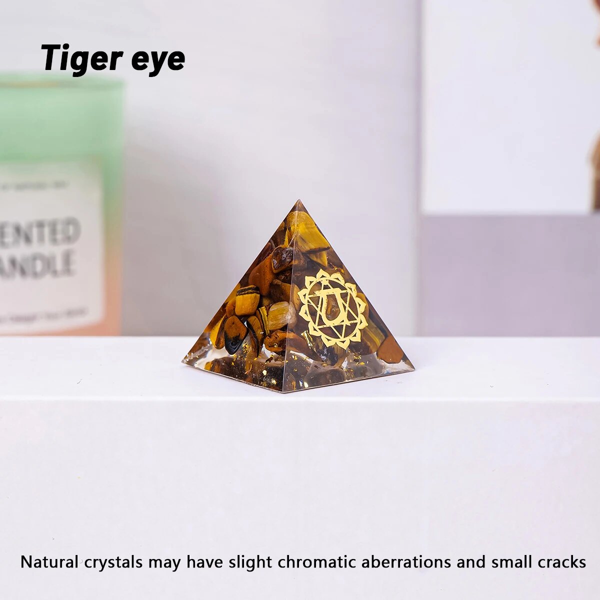 Мини-пирамида из натурального камня 3 см tiger eye