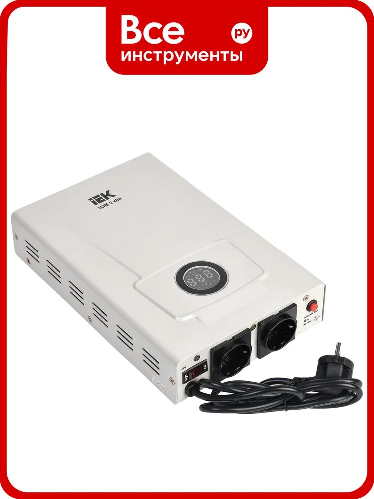 Однофазный стабилизатор напряжения IEK, настенный 2кВА SLIM IVS22-1-002-09