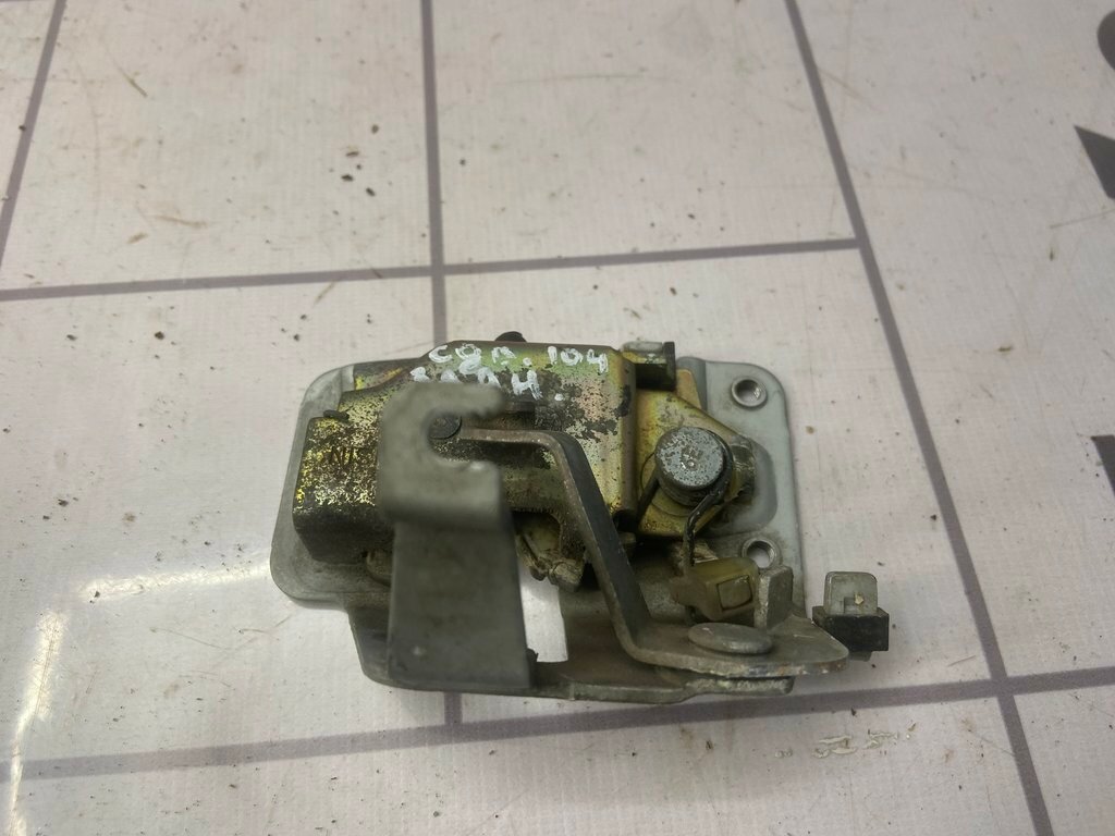 Замок двери сдвижной Toyota Estima Lucida Previa 1996-2000