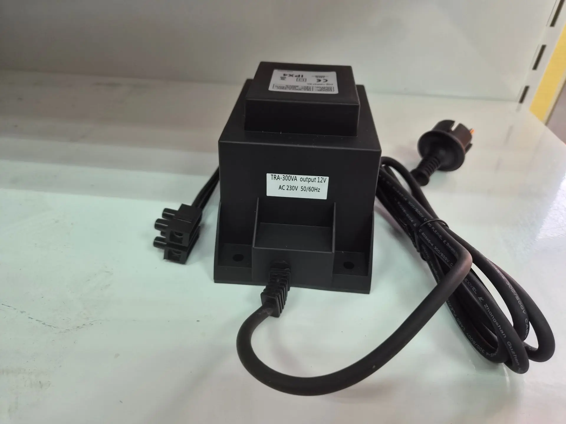 Трансформатор TRA-300V 12v/300W — фото 1