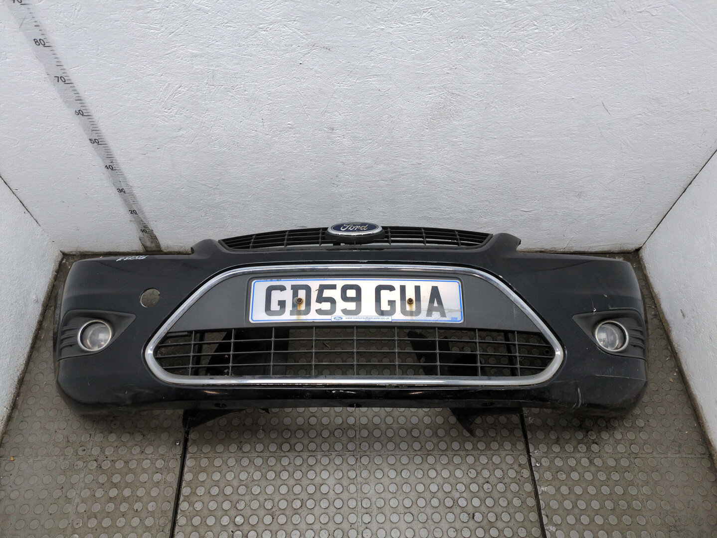 Бампер передний Ford Focus 2 Б/У