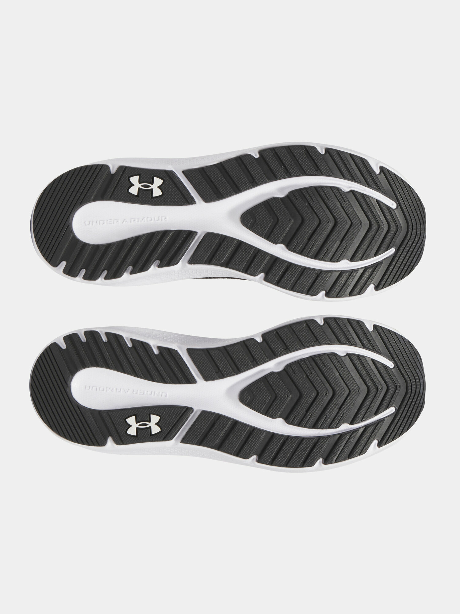 Кроссовки Under Armour Pursuit 4, размер 9 US, черный — фото 1