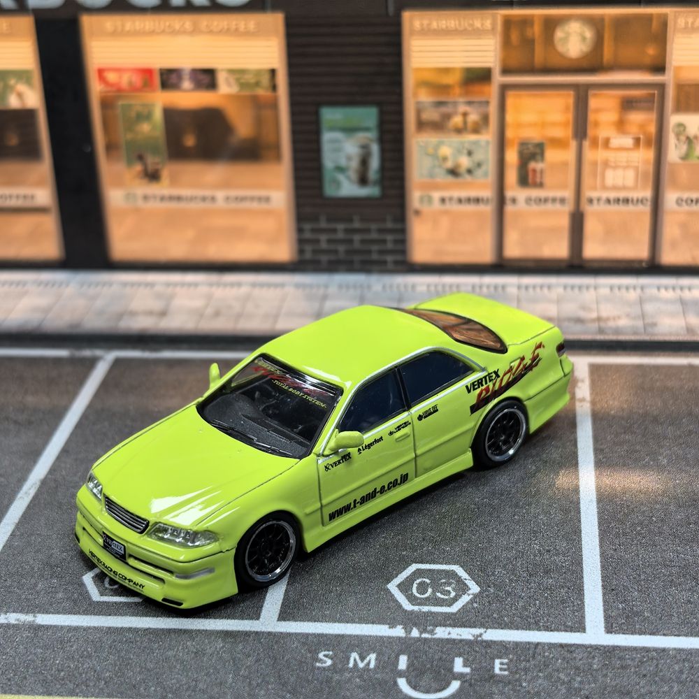 Коллекционная модель автомобиля Toyota Mark II JZX100 масштаб 1:64 светло-зеленый цвет сплав литой под давлением игрушка
