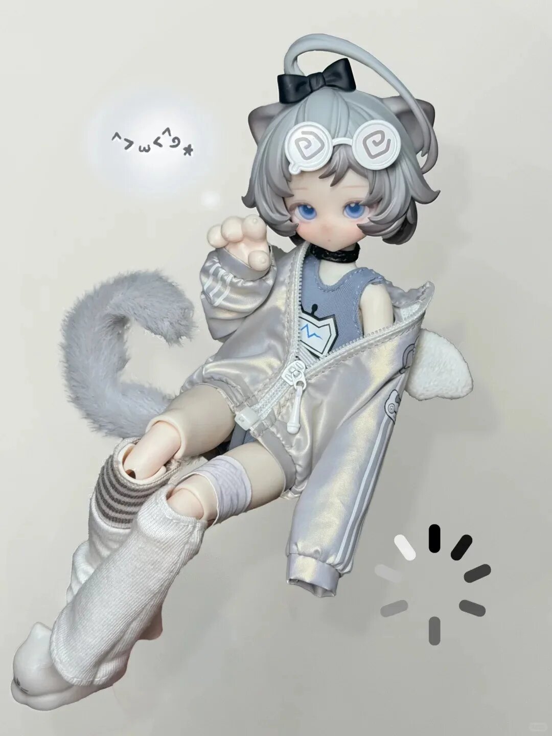 Коллекционная фигурка-кошка Lunar Lore Meow Meow Meow! C