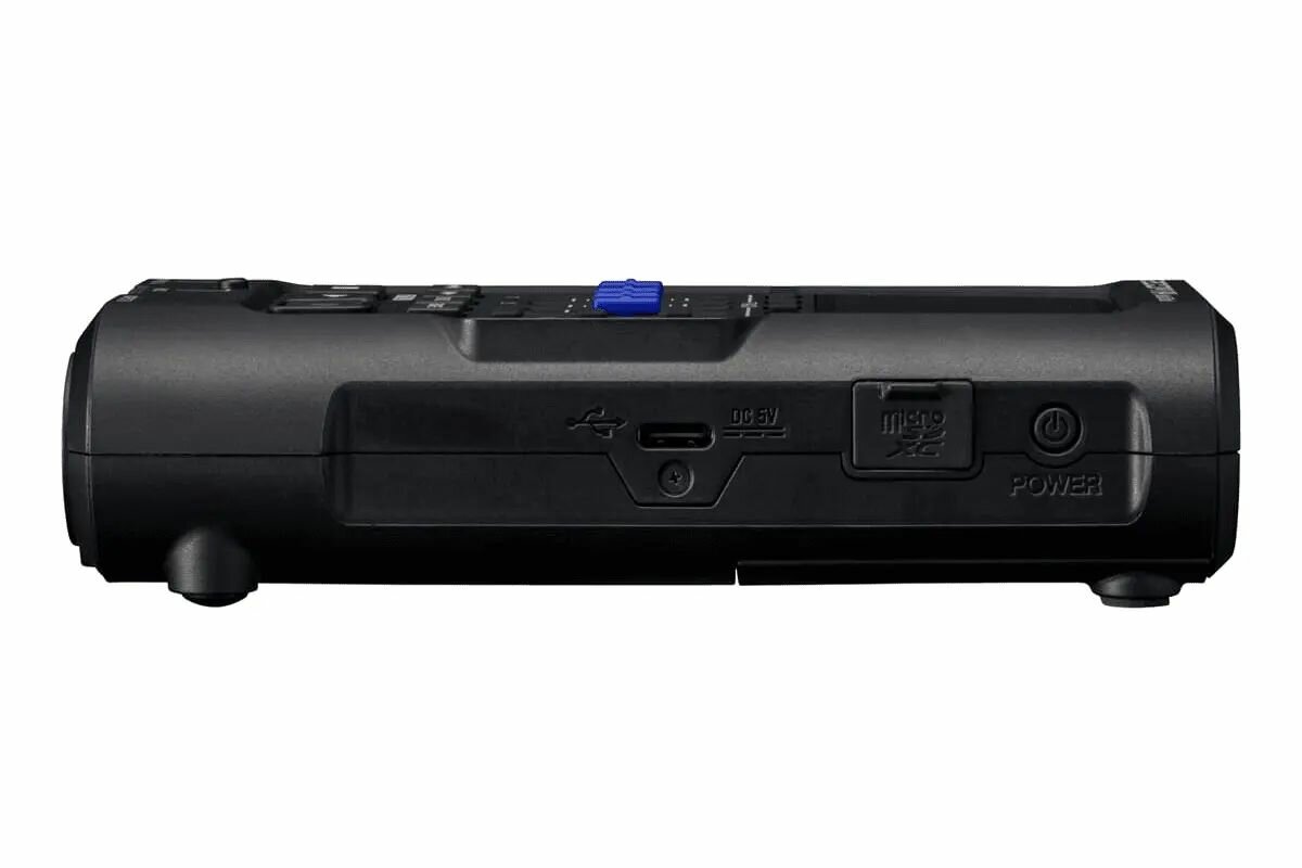 Портативный рекордер Zoom R4 MultiTrak, 4-трековая студия, встроенные эффекты, драм-машина — фото 1