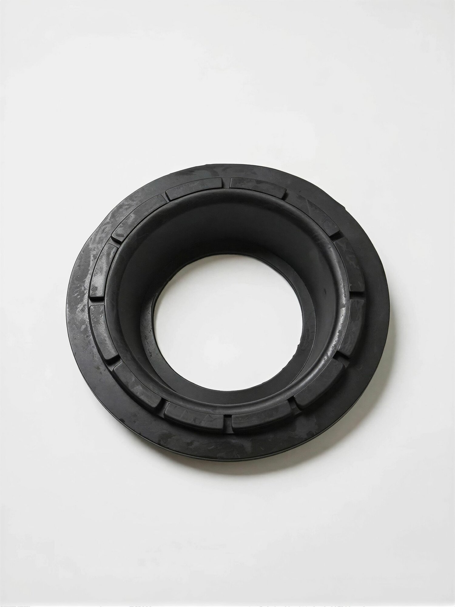 Проставка перед. пружины верх. Chevrolet Captiva (C100) 06-10, Captiva (C140) 11-18; Opel Antara 07-17