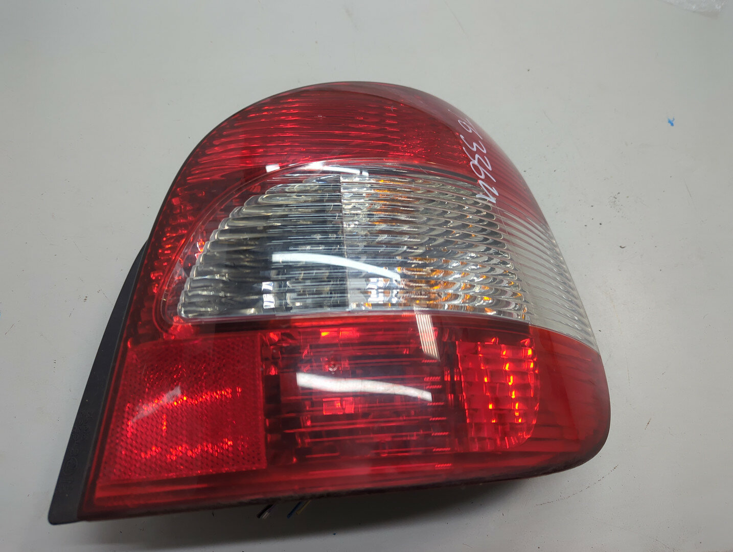 Фонарь (задний) правый Renault Scenic Б/У