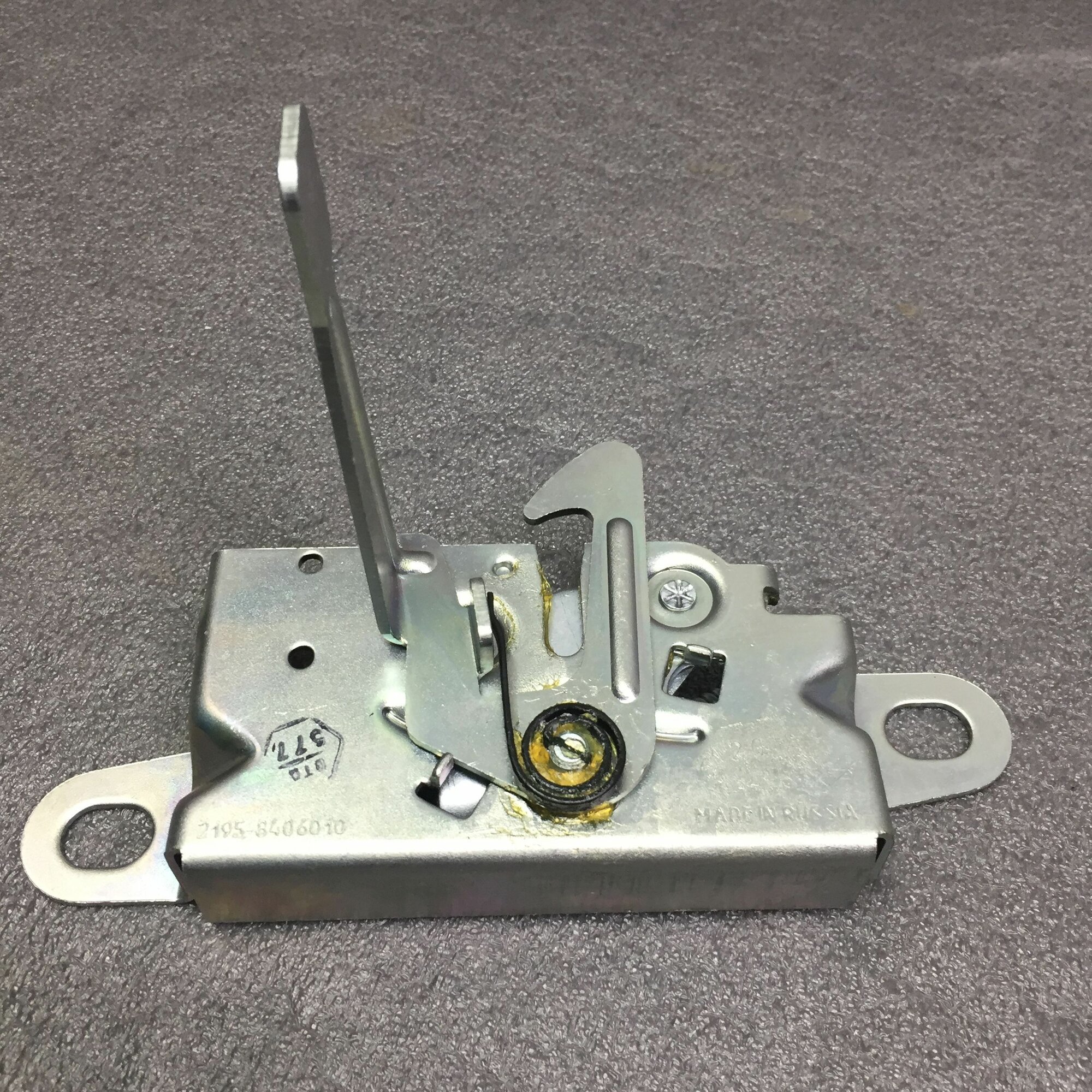 Замок капота в сборе 21950840601000 Datsun On-Do, Mi-Do
