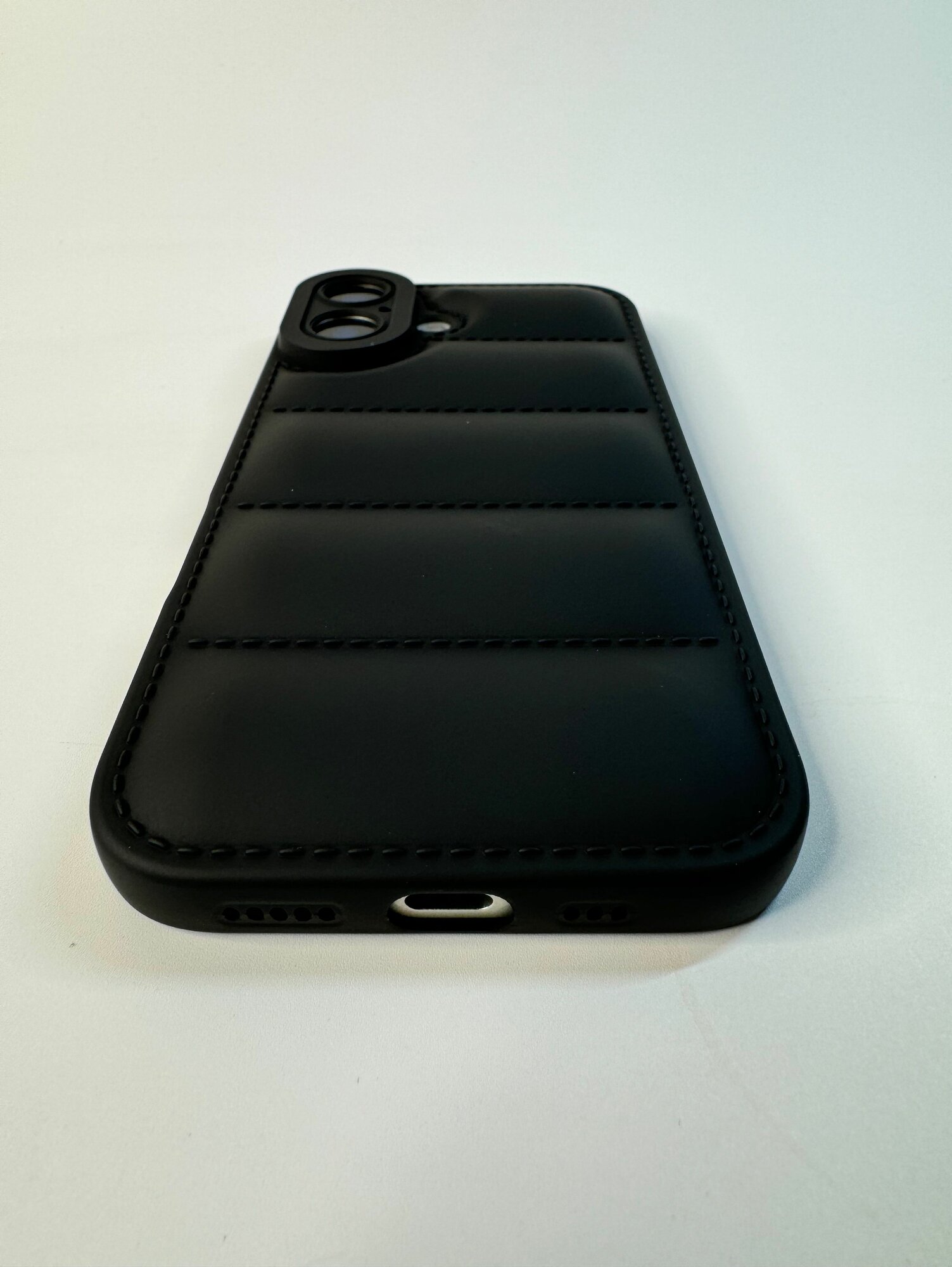 Чехол-Накладка для смартфона Apple iPhone 16, материал силикон, цвет белый — фото 1