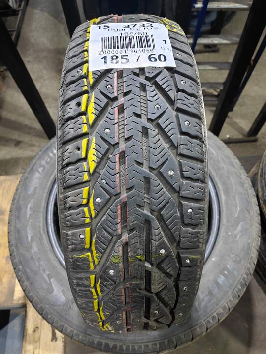Зимние шины шипованные Tigar Ice 185/60 R15 30% износ