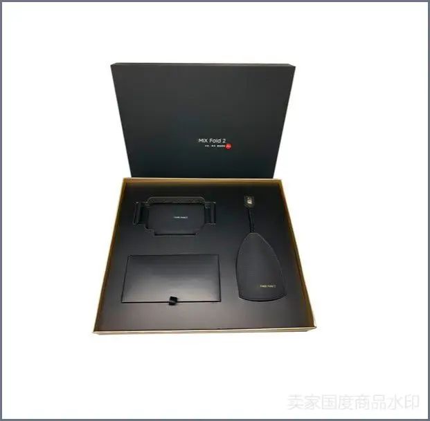 Подарочный набор Mijia VIP Gift Box: Автомобильный держатель MIX FOLD 2 + ключница из натуральной кожи, черный
