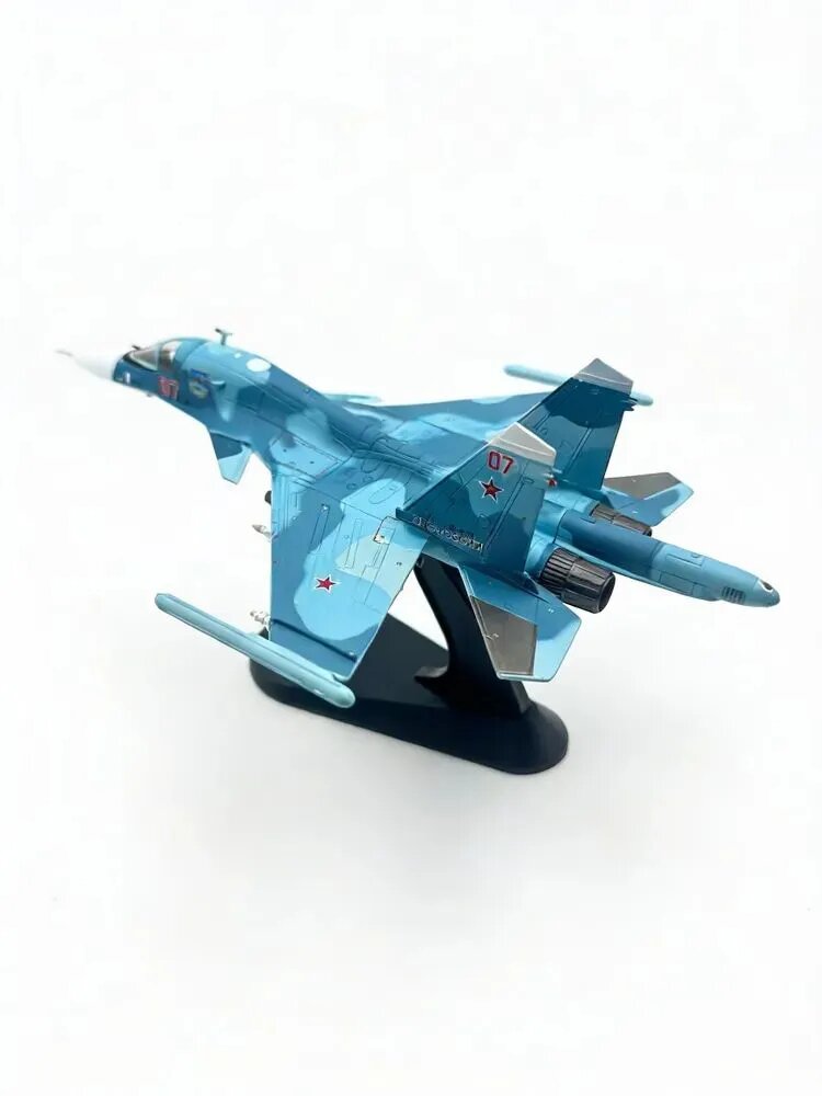 Модель самолёта Су-34 Утконос 1/100 для коллекции