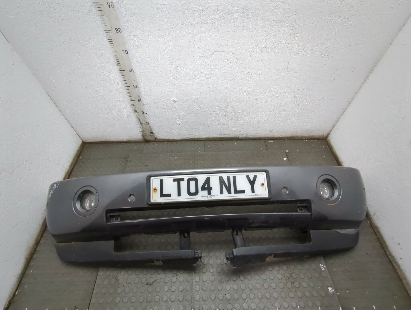 Бампер передний Land Rover Range Rover 3 (LM) Б/У