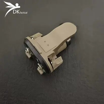 Тактический фонарь Airsoft SF X300 X300U Бежевый, DE SF plug tailcap