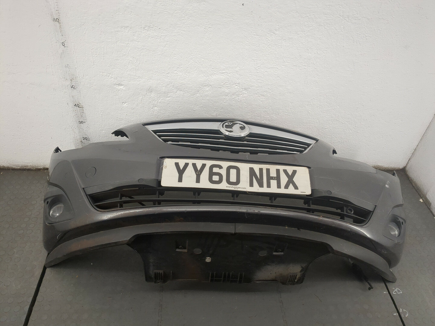 Бампер передний Opel Meriva Б/У