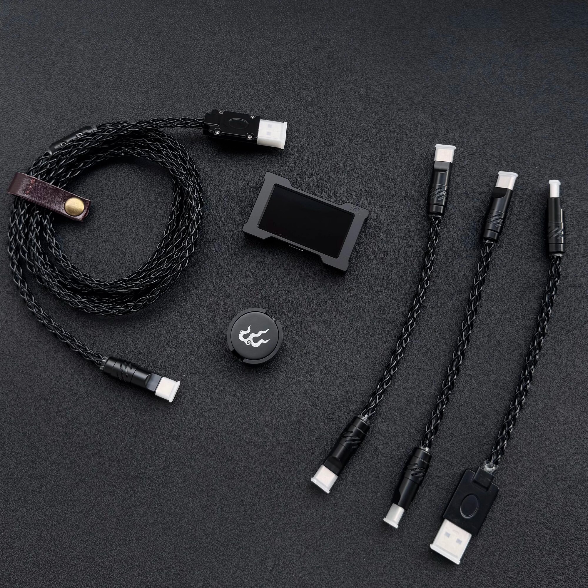 Кабель для клавиатуры HMlab hub 8K, монокристаллическая медь, магнитный RGB backlight, black 1 set