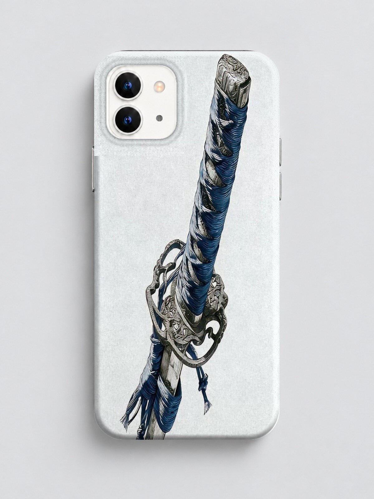 Силиконовый чехол на iphone 12 катана с синей