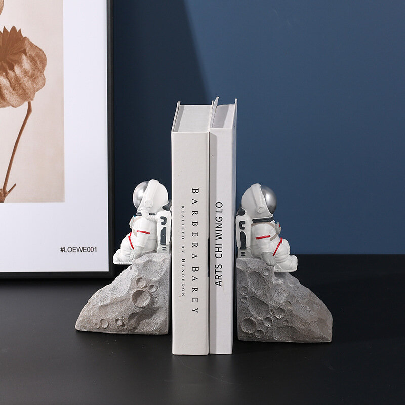 Современные книжные стойки с лунной тематикой, набор из двух, дизайн космонавта для стола или офиса, 19,5x12x10см