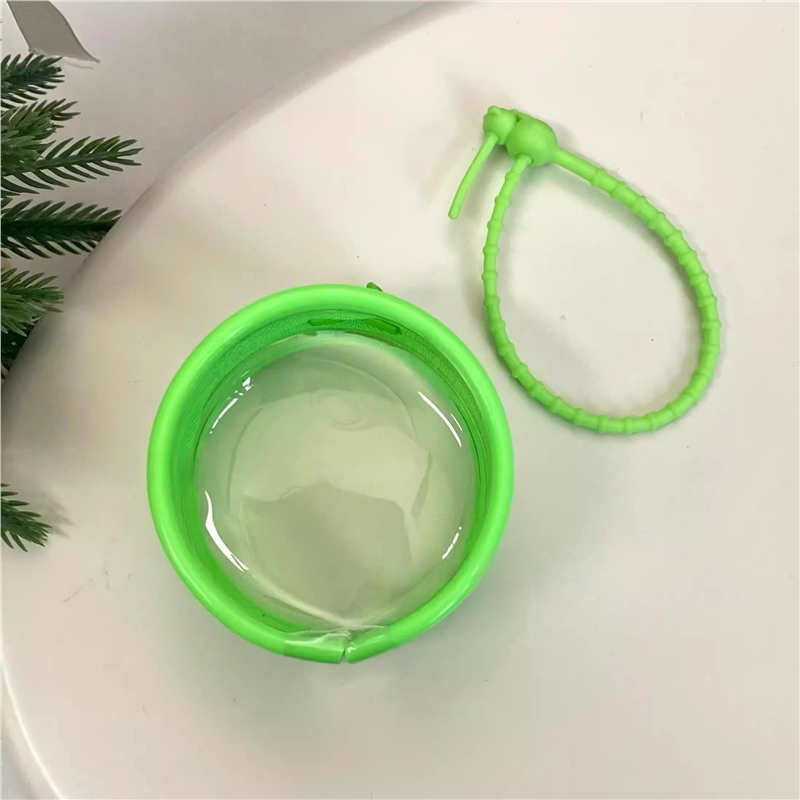 Милый круглый виниловый кулон-подвеска Miniso Yoyo в виде куклы, защитный чехол для хранения, для прогулок. [Зеленый]