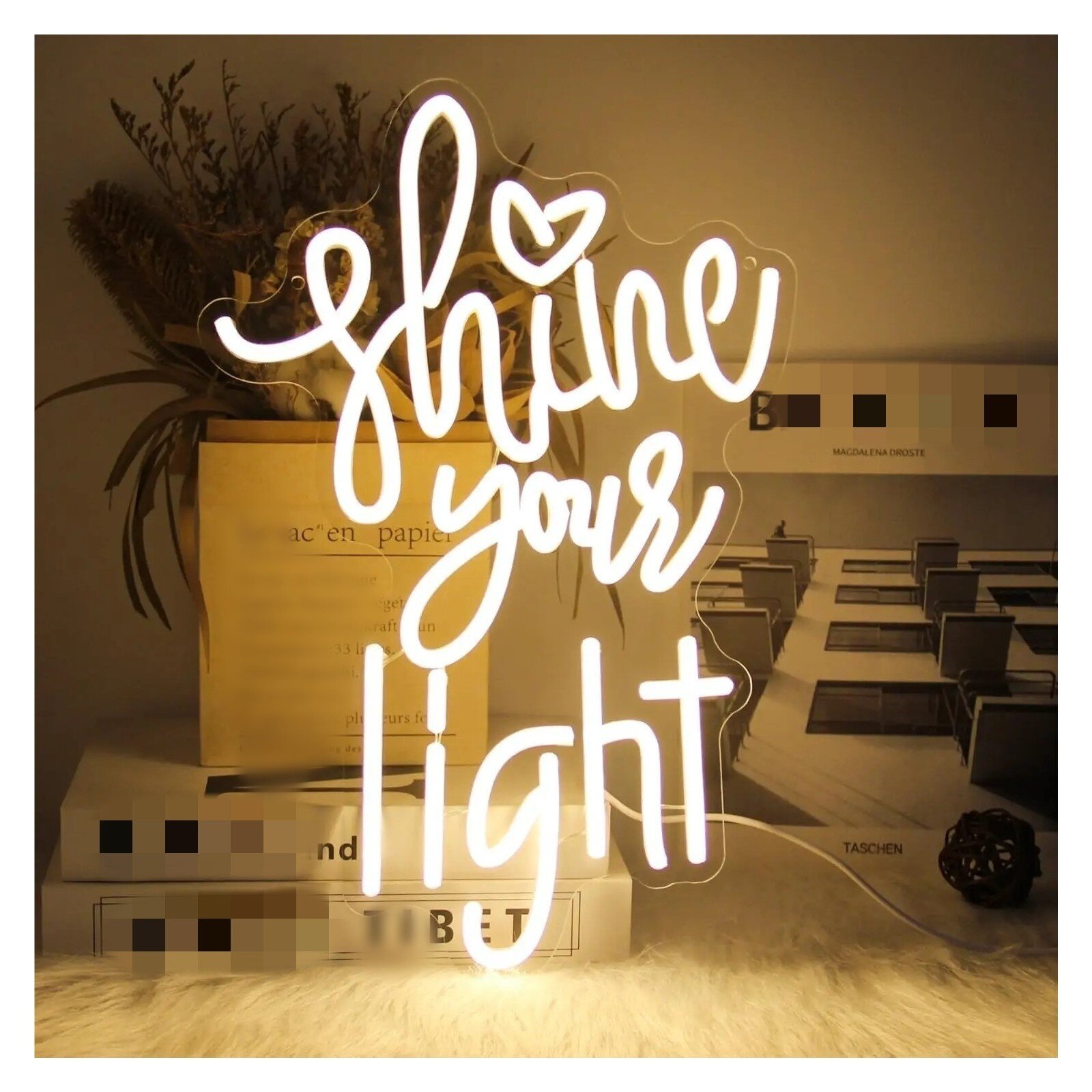 Неоновая Вывеска"Shine Your Light" 42x28cm