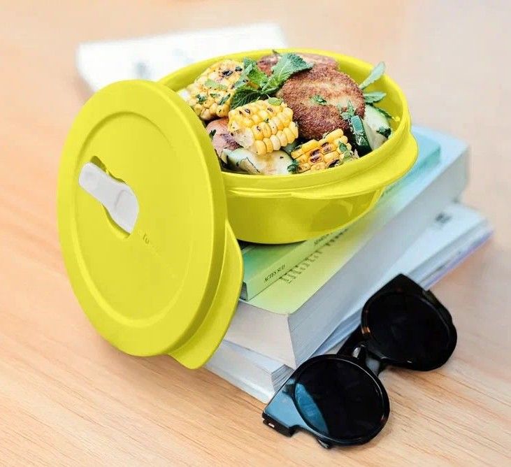 Емкость "Новая волна" (600 мл) для разогрева в СВЧ , салатовая. Tupperware