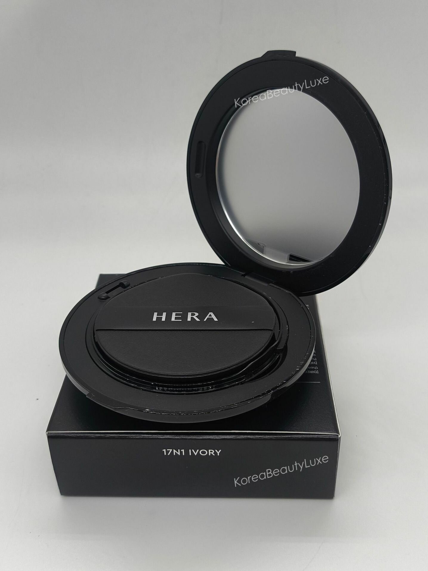 HERA Люкс Пудра Кушон Black Cushion Mesh Powder 17N1 10г