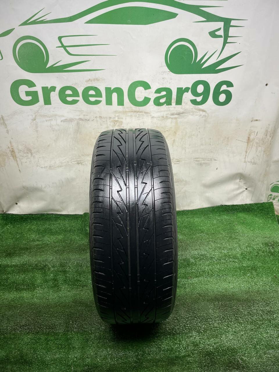 Летние шины Bridgestone MY-02 Sporty Style 205/55 R16 38% износ WIB896084