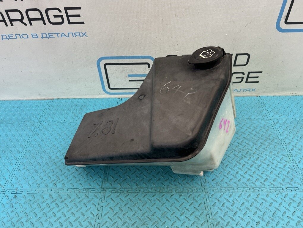 Бачок омывателя BMW X5 2004 E53 M54B30 3.0 OEM 61678252738