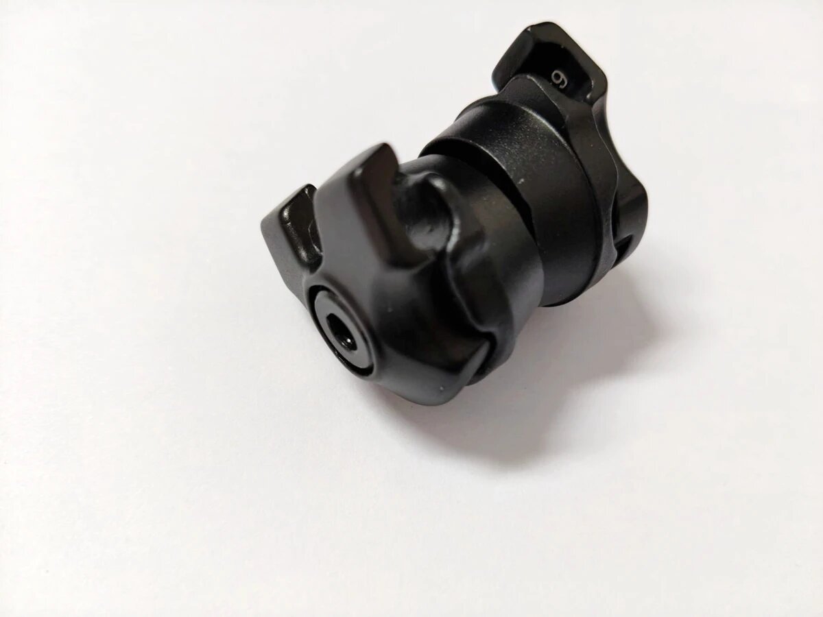 Зажим подседельного штыря WOKECYC Carbon 7X9mm oval rails