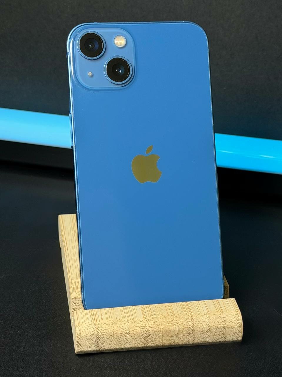 Смартфон Apple iPhone 13, 256 ГБ, nano-SIM + eSIM, синий