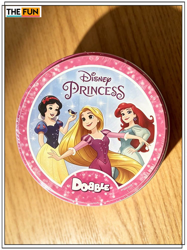 Настольная игра Доббль/ Дубль Spot it! Disney Princess- отличное развлечение для всей семьи и забавный подарок на !