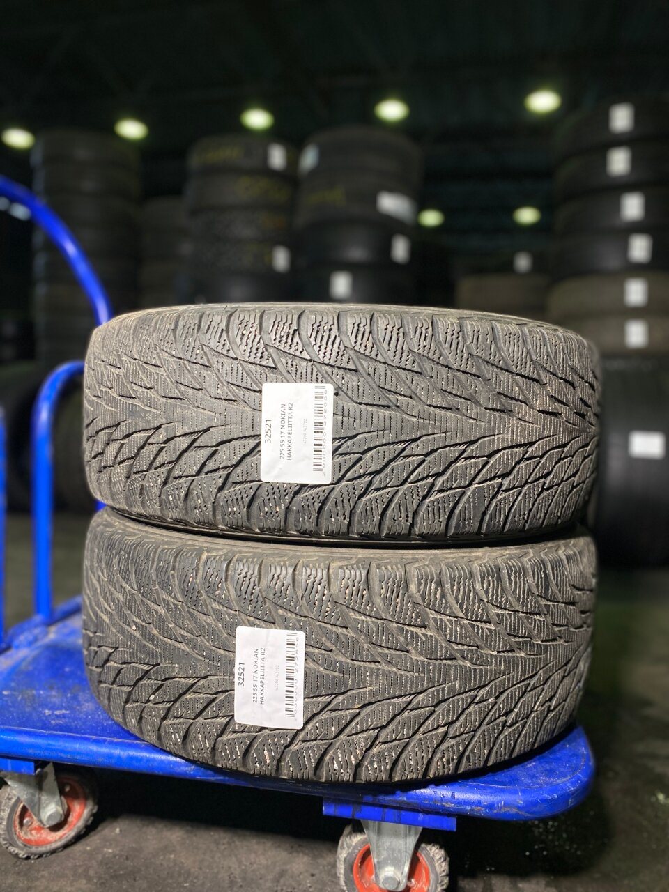 Шины Nokian Hakkapeliitta R2 225/55R17 101R