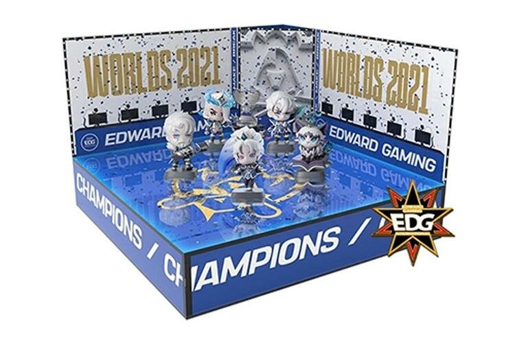 Фигурки чиби LEAGUE OF LEGENDS EDG Champion