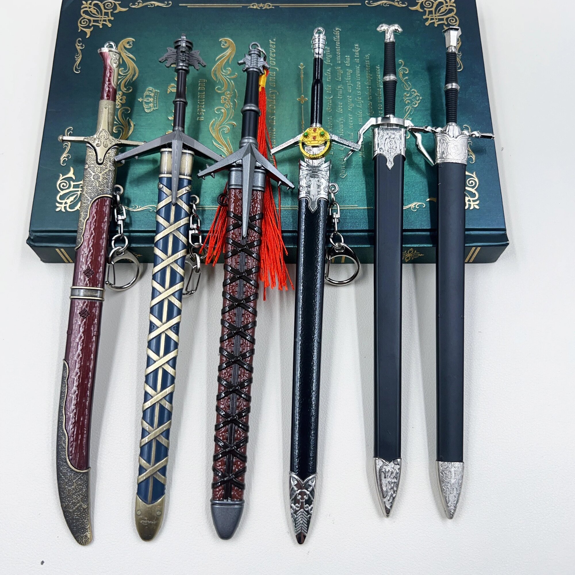 Брелок-меч Женщины Озера Filmore 6pcs Sword Set