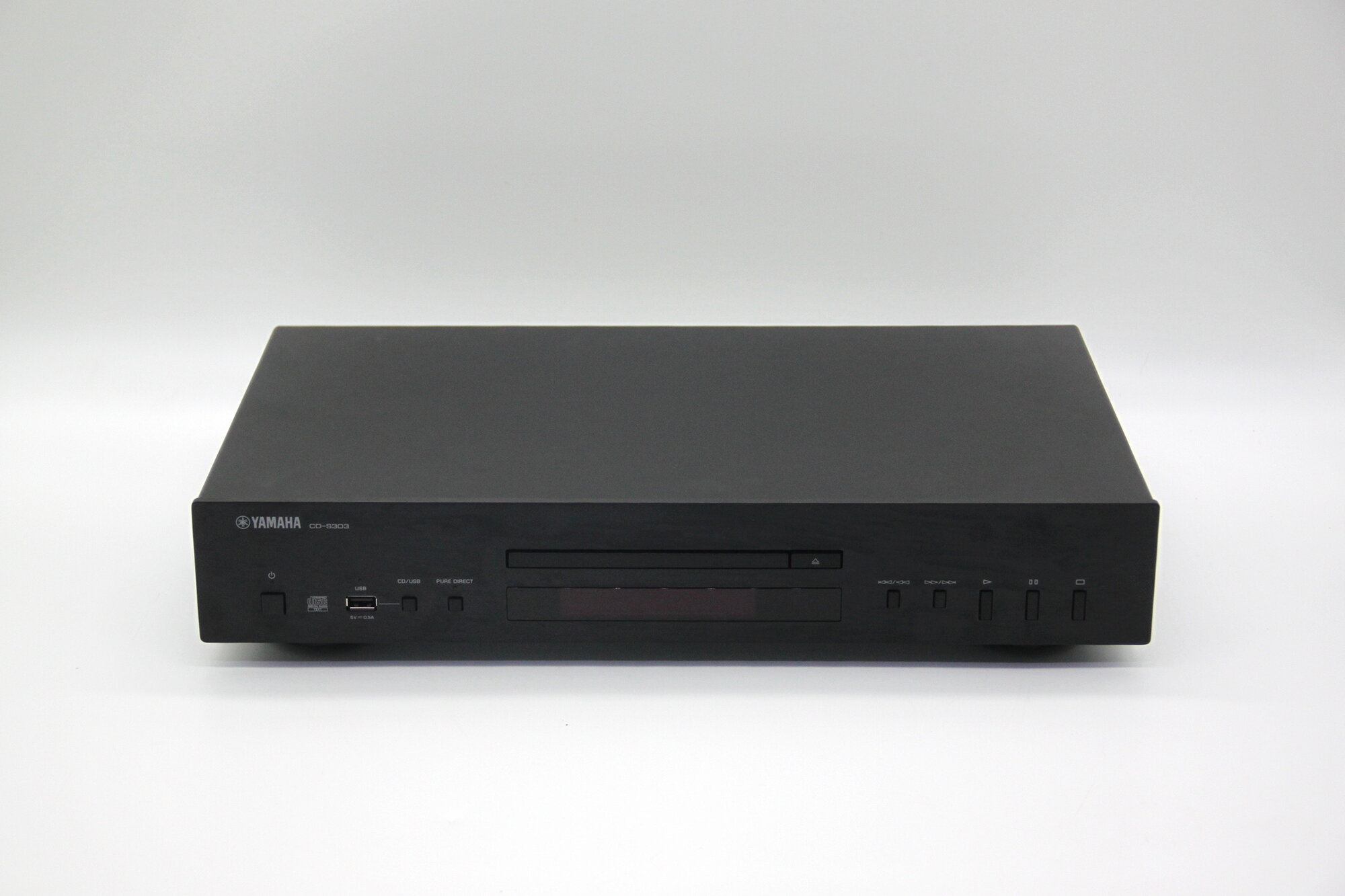 CD-проигрыватель Yamaha CD-S303 (1)