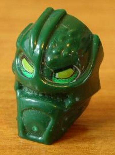 Деталь Lego x1823px1 Minifigure, Head, Modified Bionicle Inika Toa Kongu with Lime Eyes Pattern
