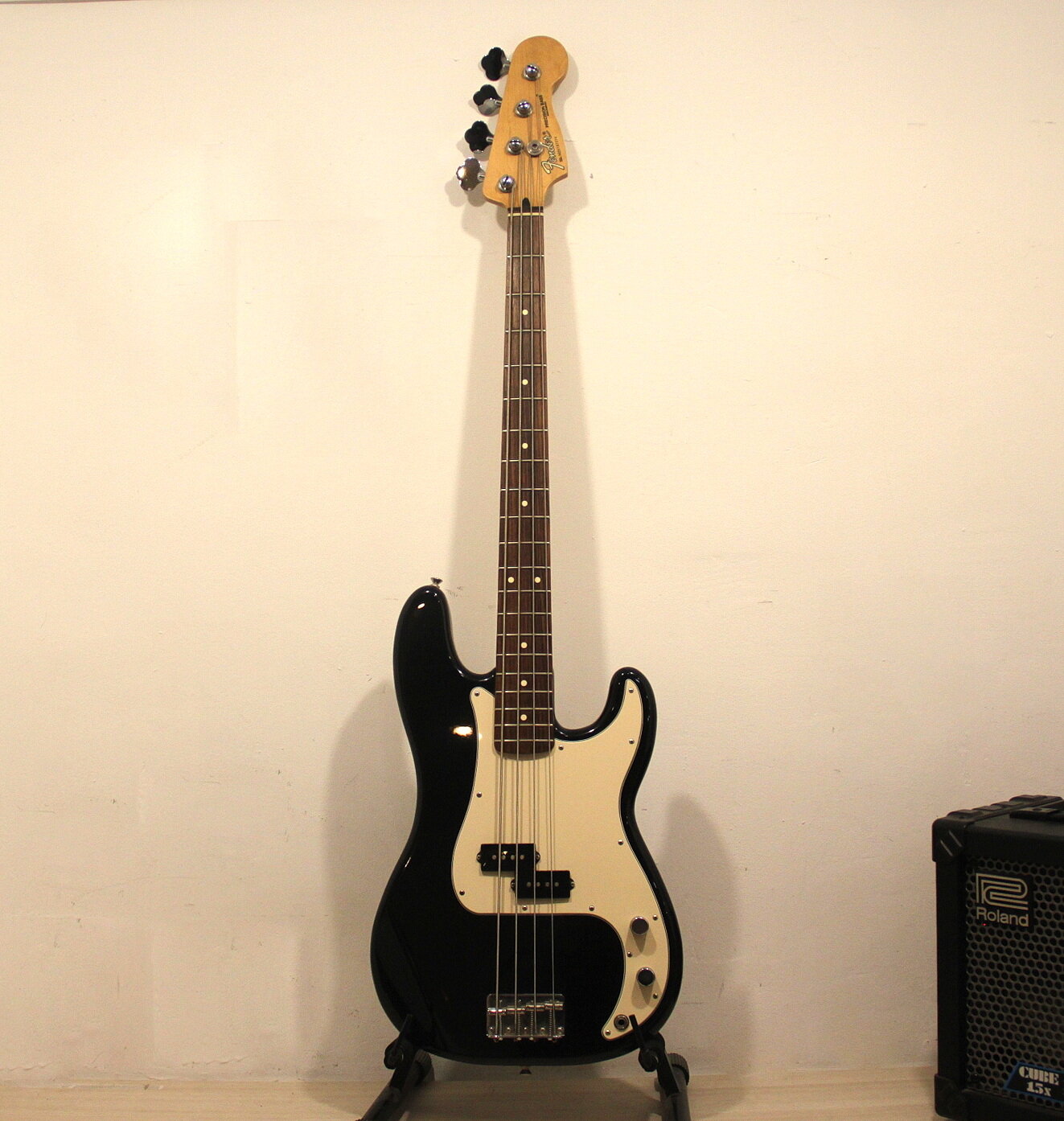 Бас-гитара Fender Standard Precision Bass Mexico