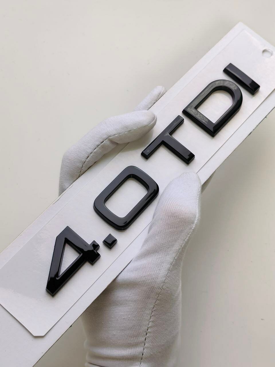 Надпись 4.0TDI 165*23 мм, шильдик Audi, эмблема Ауди значок на авто