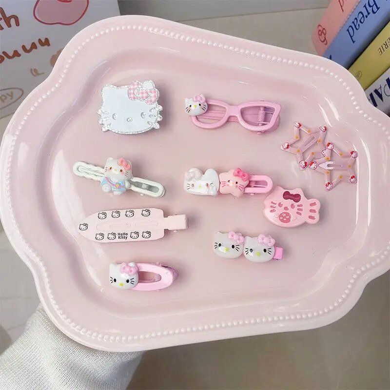 Заколки для волос в стиле Hello Kitty, милые заколки-крабики с котиками, набор аксессуаров для волос для женщин, девочек, подростков, подарок для фанатов. — фото 1