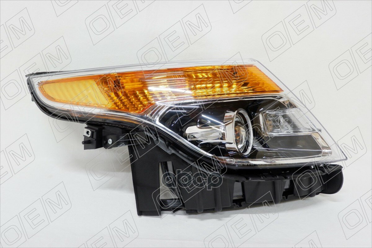 Фара правая Ford Explorer 5 U502 2010-2015, без корректора, галоген, светлая O.E.M. арт. OEM0058FR