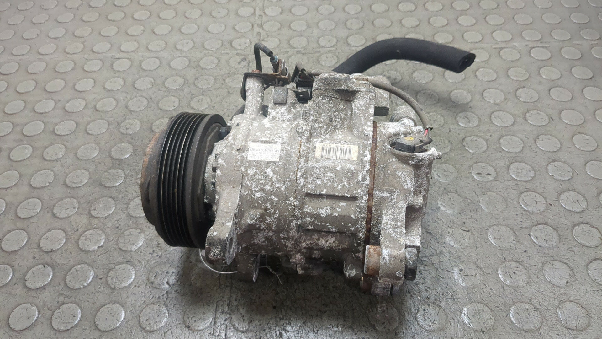 Компрессор кондиционера BMW 3 E90, E91, E92, E93 Б/У
