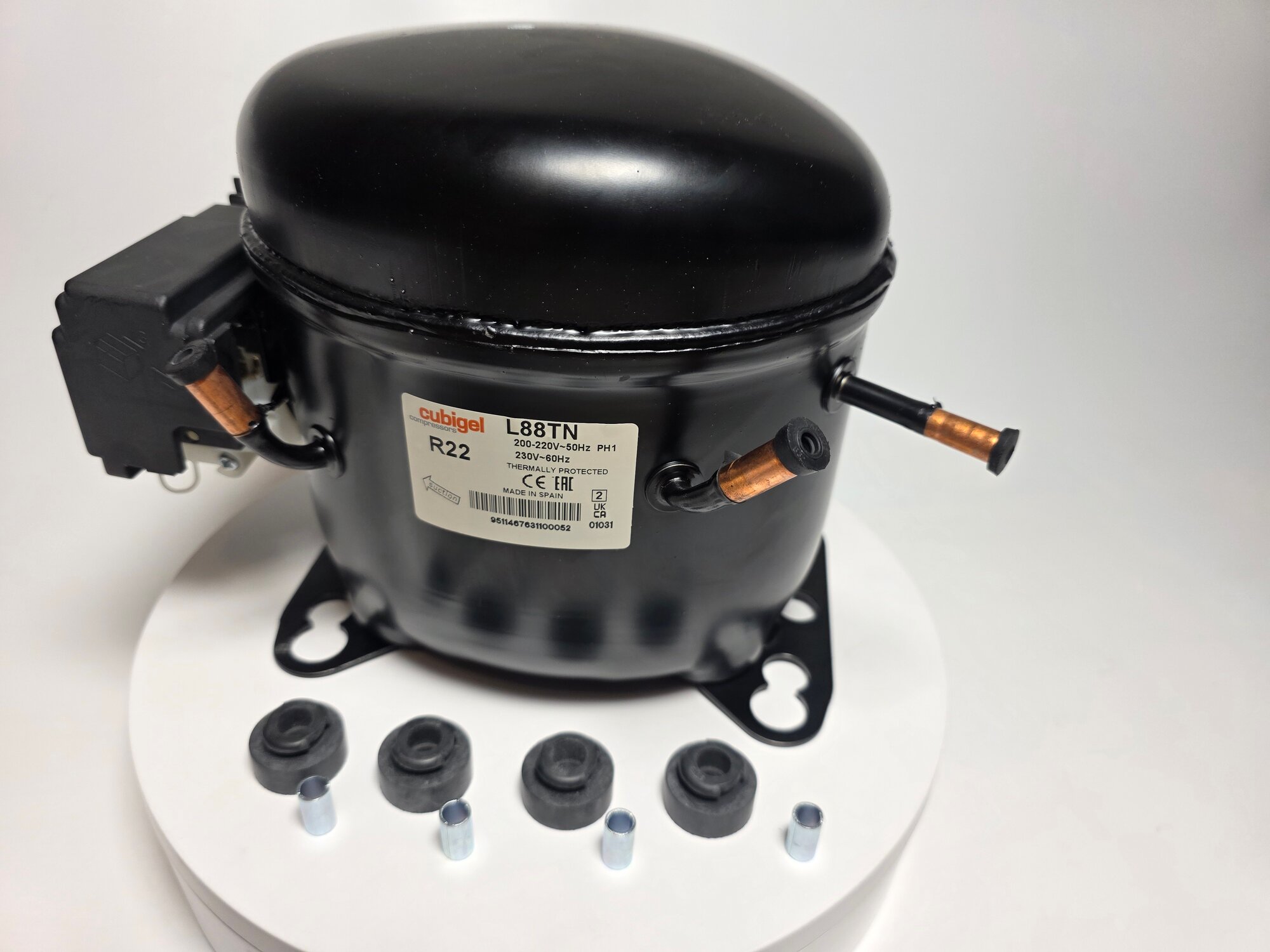 Компрессор L 88 TN R22 CUBIGEL 1140Вт MBP/HBP
