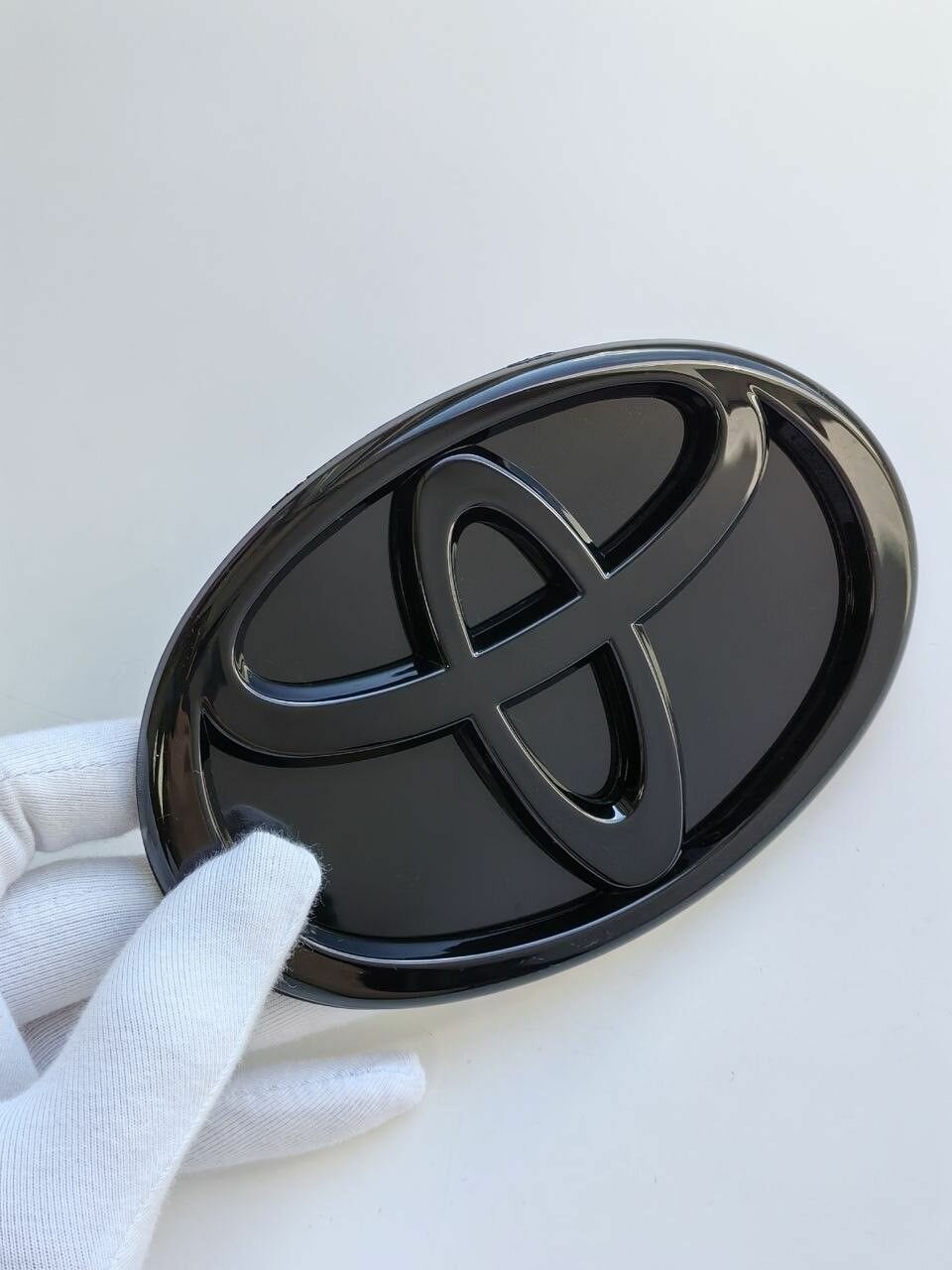 Эмблема Toyota 130*90 мм значок шильдик Toyota Тойота логотип