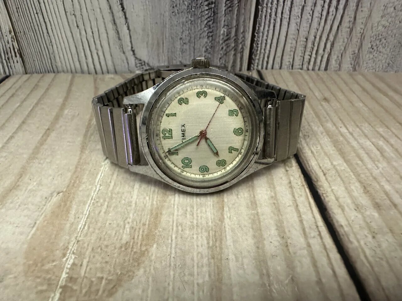 Наручные часы Timex Кварц оригинальные сша винтажные на браслете
