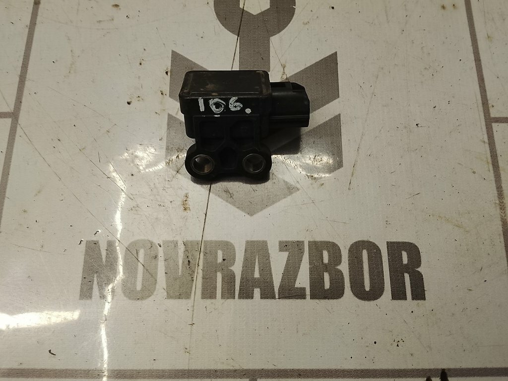 Датчик AIR BAG Mitsubishi Pajero /Montero Sport (K9) 1998-2008