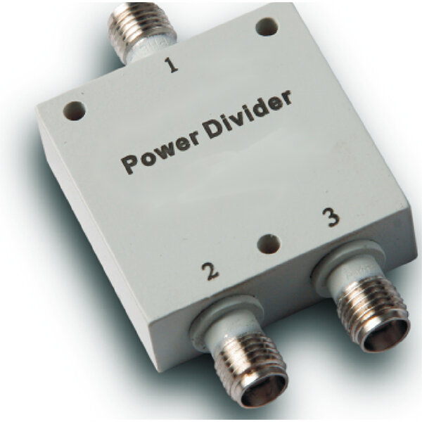 4-8GHz Insertion Loss 0.5dB SMA Connector 0° Power Divider