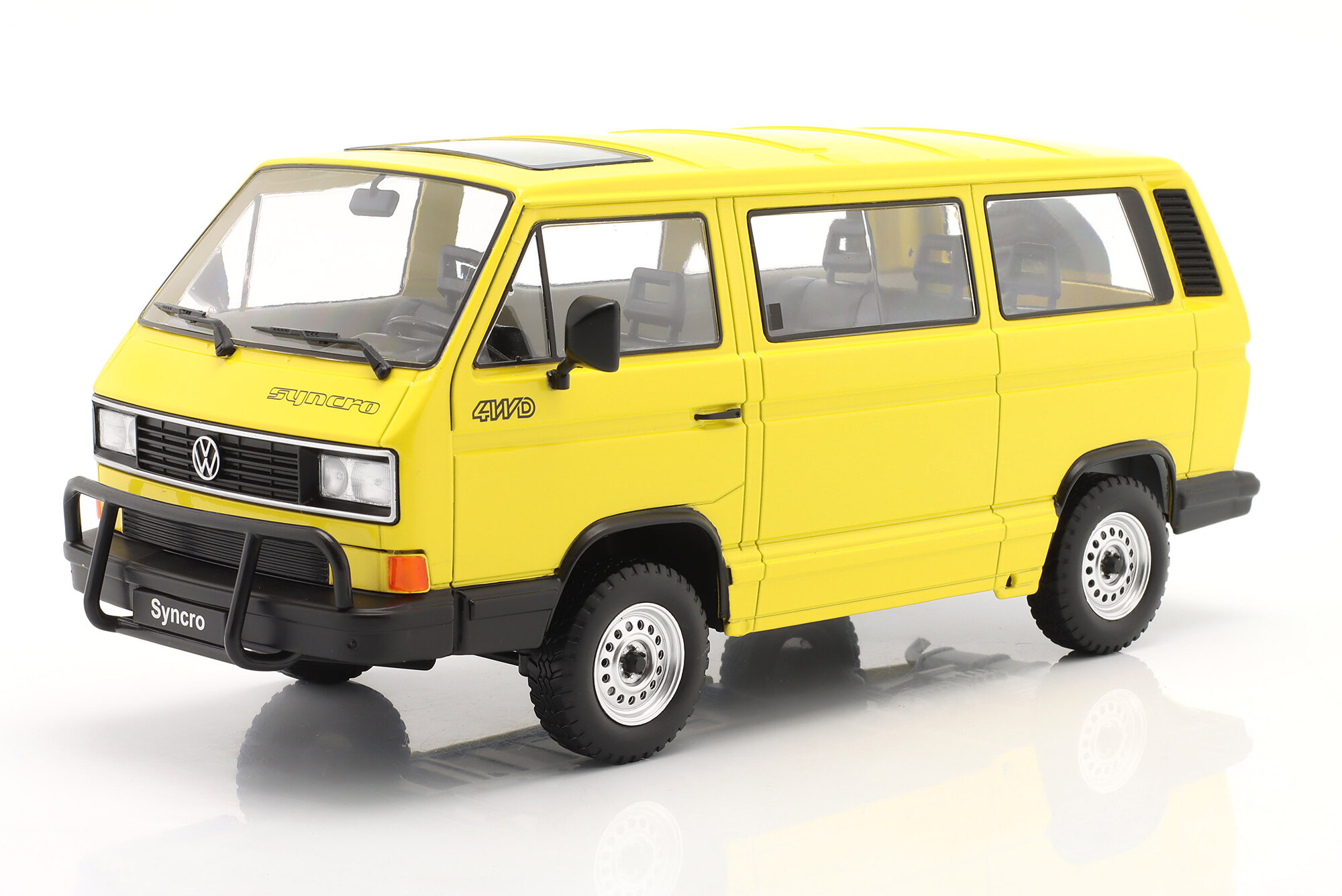 Модель коллекционная KK-SCALE Vw bus T3 syncro 1987 yellow