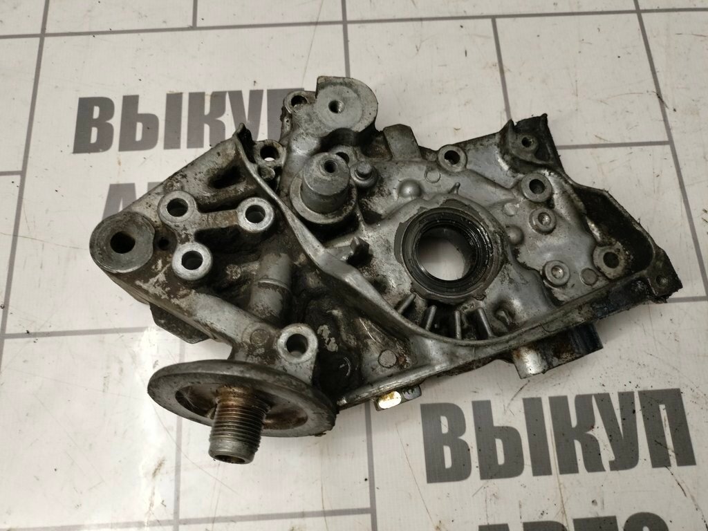 Насос масляный Mitsubishi Lancer CB 92-00