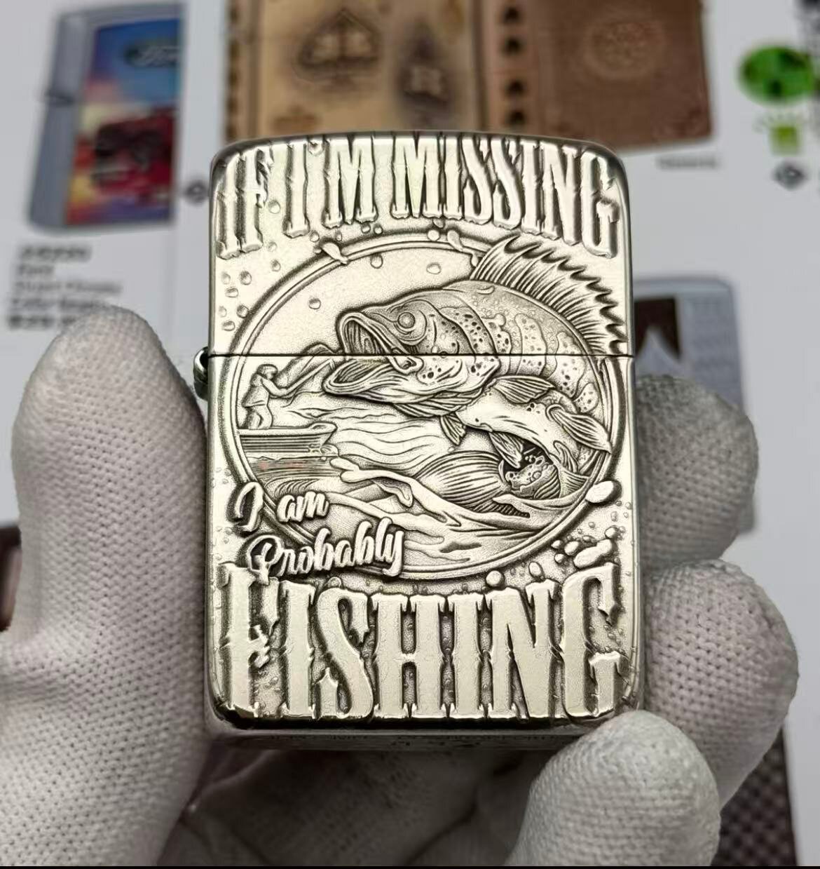 Zippo, серия "с объемной гравировкой форели, круглый рельефный узор с рыбой и волнами", серебряный, пустая(без заправки)