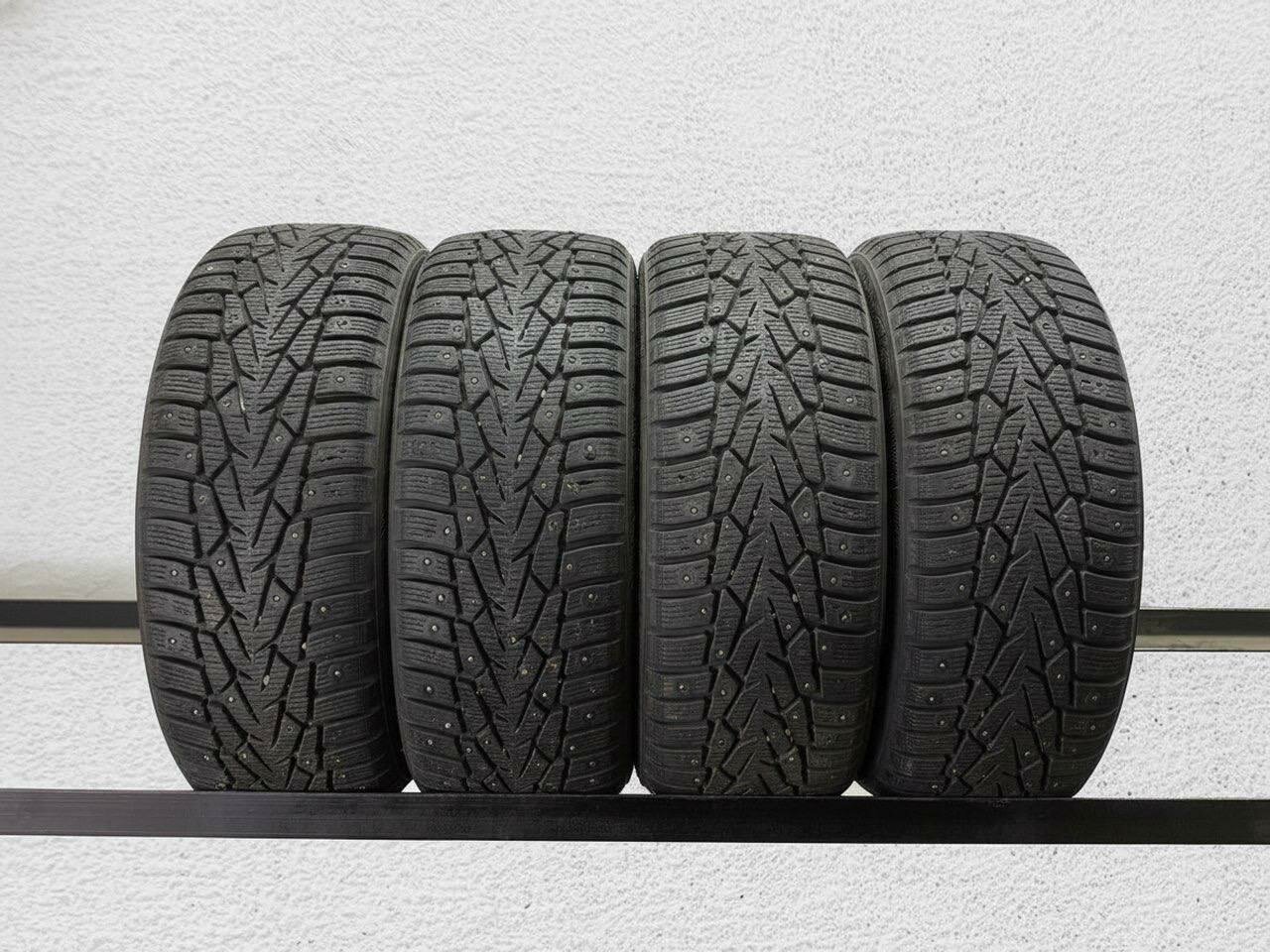 Зимние шины шипованные NOKIAN TYRES Nordman 7 205/50 R17 20.0% износ PT0009946 TSB050974